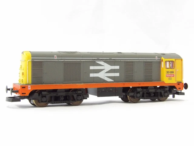 OO GAUGE LIMA 204865A7 Class 20 059 Railfreight Livery Loco £39.99 ...