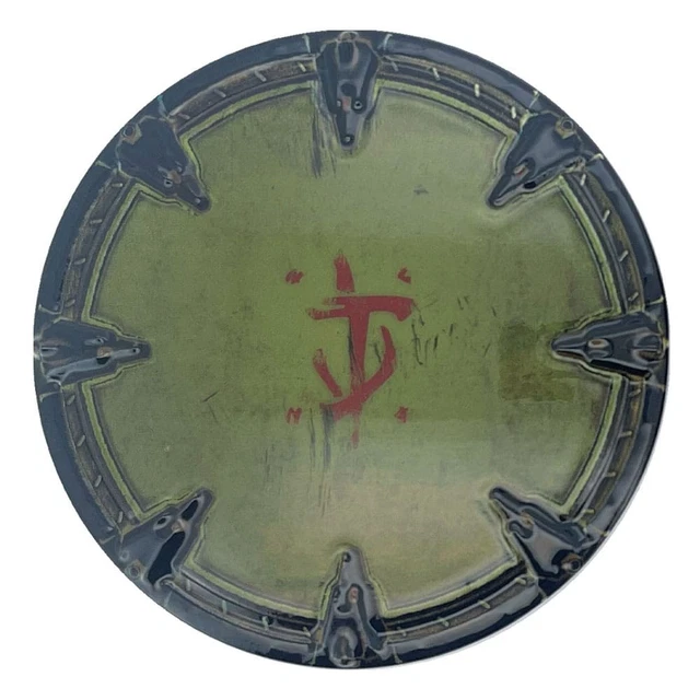 DOOM: THE DARK Ages Medallion Saw Shield FaNaTtik EUR 33,29 - PicClick IT