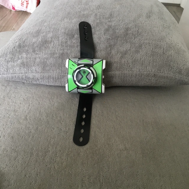 BEN 10 ULTIMATE OMNITRIX DELUXE FX WATCH lights sounds TOY BANDAI alien ...