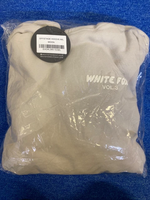 BNWT OFFSTAGE HOODIE Moon -White Fox Boutique-Size Medium/ Large £129. ...