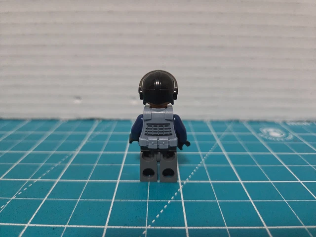 LEGO ACU TROOPER , Jurassic World Minifigure Collectible from 75917 $10 ...
