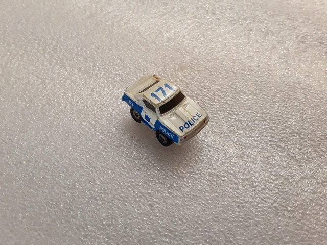 MICRO MACHINES '71 barracuda POLICE Plymouth galoob 171 micromachines D ...