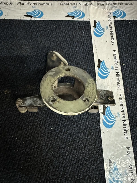 PIPER PA-46-350P Nose Landing Gear Steering Horn Assembly 85154-12 EUR ...