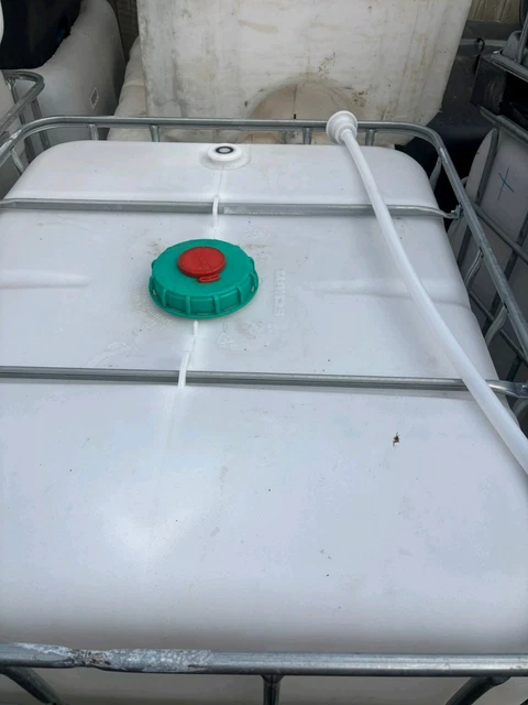 ADBLUE 1000L IBC Container Tank für AdBlue® (CDS-Entnahme) auf PE ...