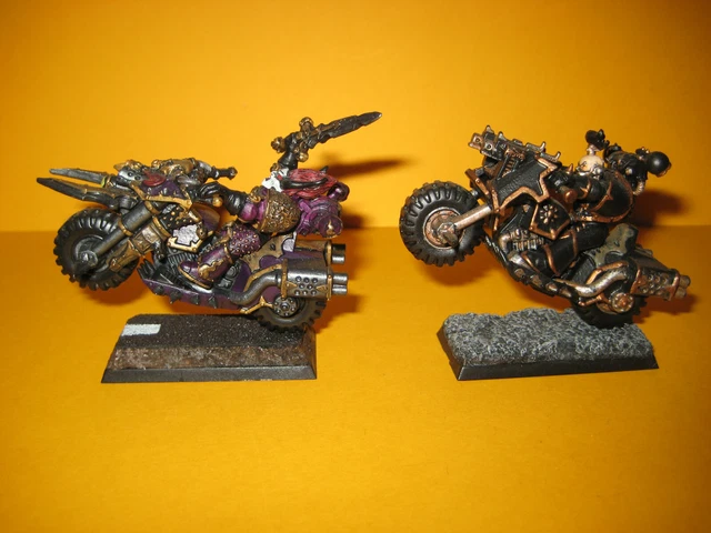 WARHAMMER 40K - Chaos Space Marines - Doomrider + Biker - well painted ...