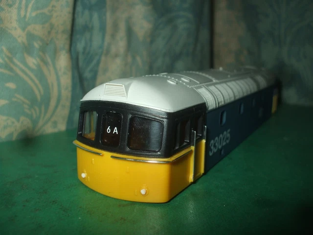 LIMA CLASS 33 Br Large Logo Blue Loco Body Only - 33025 $61.56 ...