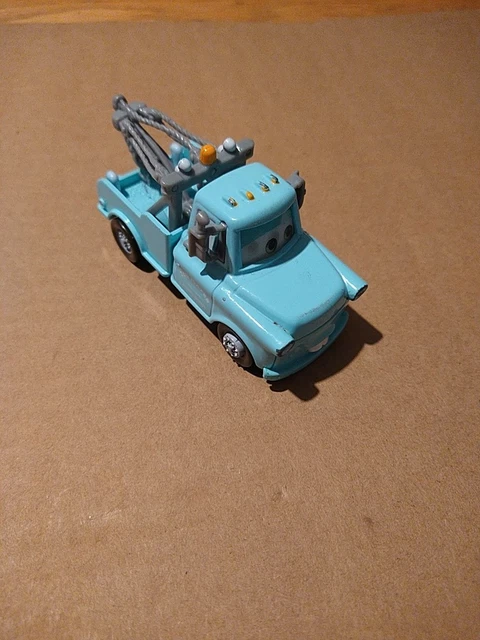 DISNEY PIXAR CARS Light Blue Mater 1:55 Diecast Lenticular Eyes £8.00 ...