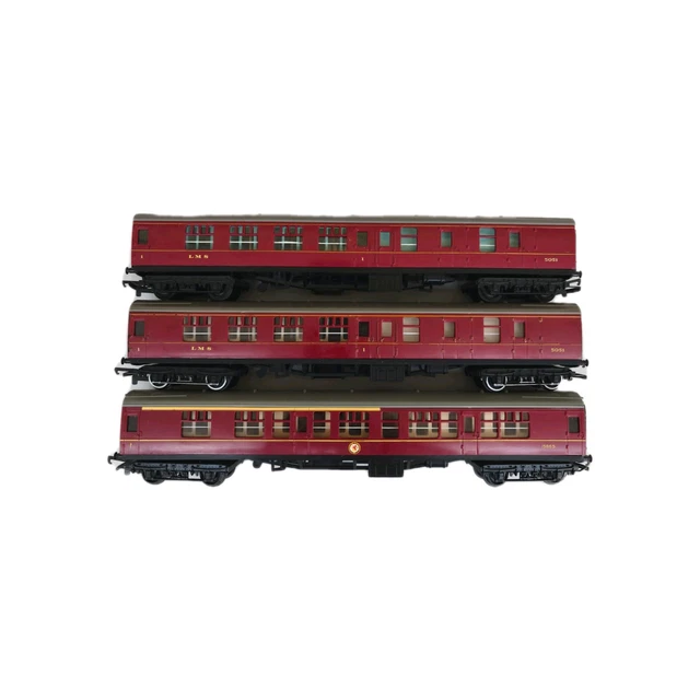 HORNBY TRIANG BR Mk1 R422 /R423 Composite Maroon Coaches 158655 & 5051 ...