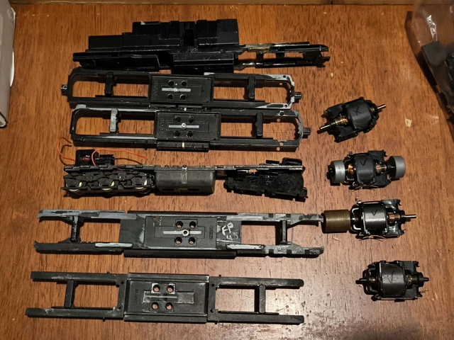 6X DIESEL CHASSIS + motors SD7, FP45, E7 etc, Athearn, Atlas, Proto ...