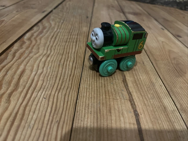 THOMAS THE TANK Engine Wooden Railway PERCY for wooden train sets Short ...