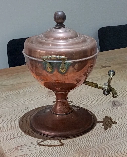 COPPER SAMOVAR TEA urn watertight and working brass tap 33 cm tall £30. ...