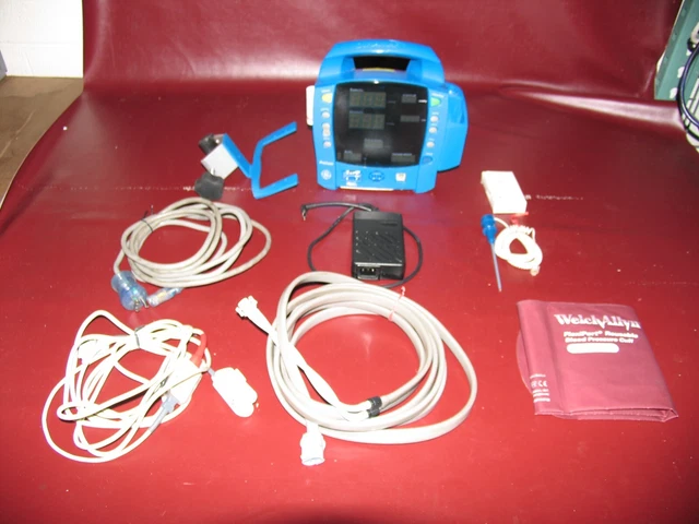 GE/CRITIKON DINAMAP PROCARE Dpc400M-Us Vital Signs Monitor Nibp, Temp ...