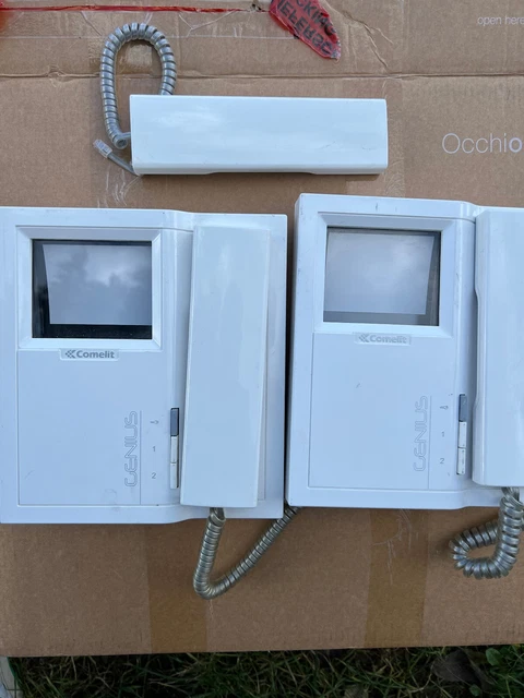 SISTEMA VIDEO MONITOR Impianto Video comelit 5714 c Genius ...