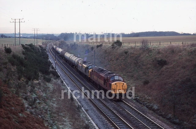 BELSTEAD CLASS 37'S 37051 & 37010 21.12.98 35mm Slide RN387 £2.99 ...