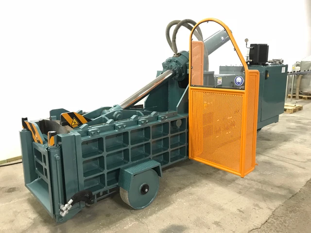 RMH BM2 60X40CM 50/100t Paketierpresse Ballenpresse Schrott Metall ...