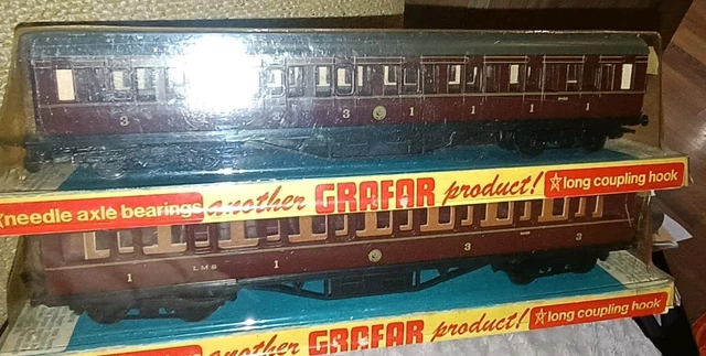 OO GAUGE 2X Graham Farish Grafar LMS Coaches Maroon . 9485 X2 sealed £ ...
