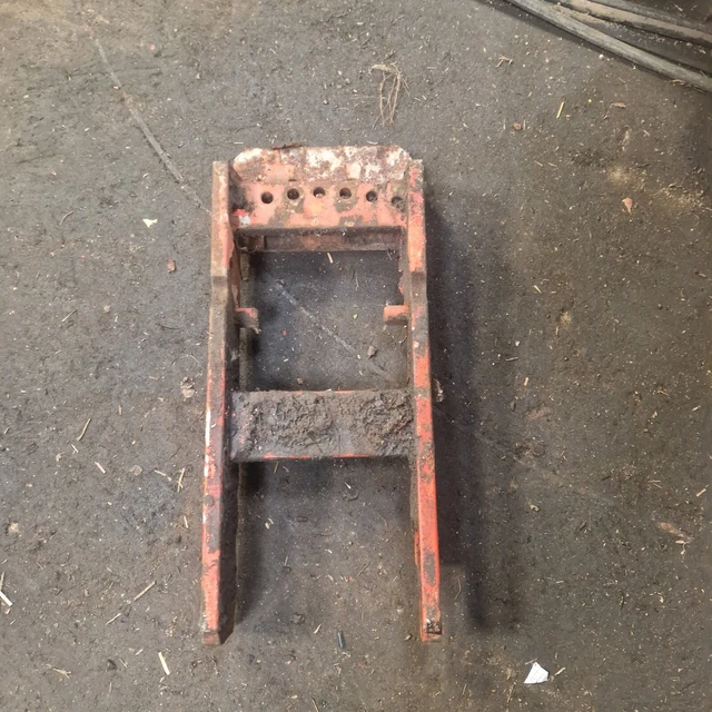 DAVID BROWN 885 tractor drawbar frame £55.00 - PicClick UK