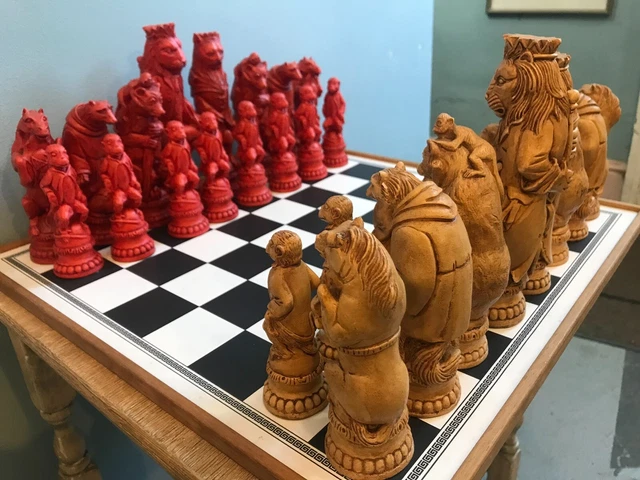 VINTAGE REYNARD THE Fox Chess Set Red & White: 24 Inch Board £50.00 ...