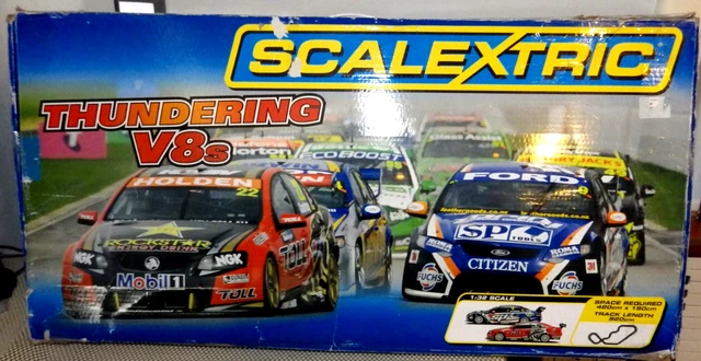 SCALEXTRIC THUNDERING V8S SLOT CAR SET HOLDEN COMMODORE & FORD FALCON ...