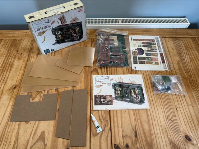 MAGIC WIZARD SHOP Doll House DIY Assembly Building Model (with Perspex ...