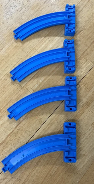 THOMAS THE TANK Engine Trackmaster Blue Curved Incline Slope Track x4 ...