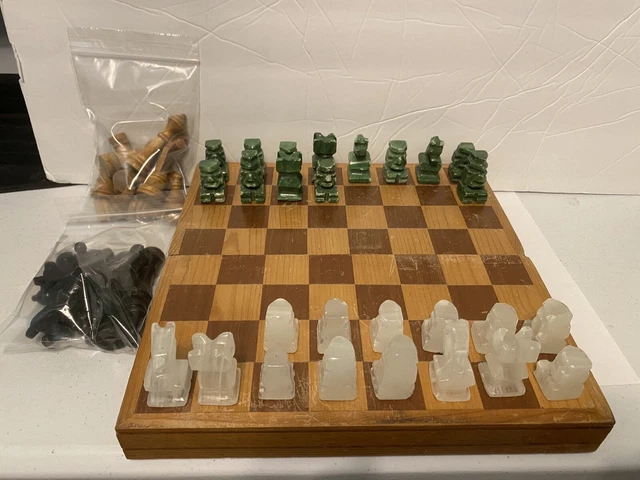 VINTAGE CHESS SET Stone Pieces Wood Plastic Hinged Box Flaw £60.19 ...