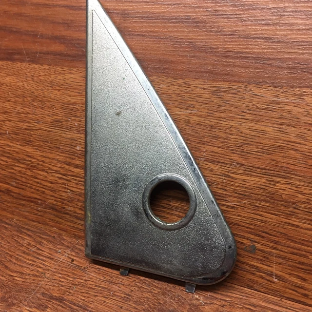 1984 MERCEDES BENZ W123 300D Left Side Interior Mirror Backing Plate ...