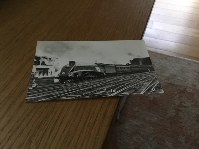 PHOTO LNER Class A4 Loco No 60033 Seagull Leaving Waterloo 1948 Br ...