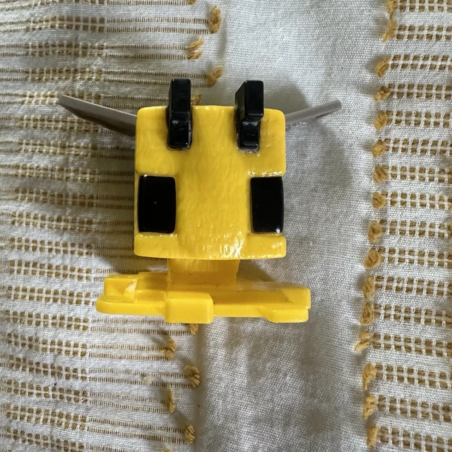 2025 MCDONALD’S A Minecraft Movie Happy Meal Toy No.10 Bee - No Box $10 ...