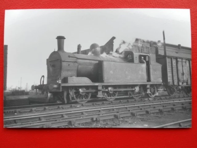PHOTO IRISH Loco No Gnr 98 At Amiens St 14/7/51 £2.70 - PicClick UK