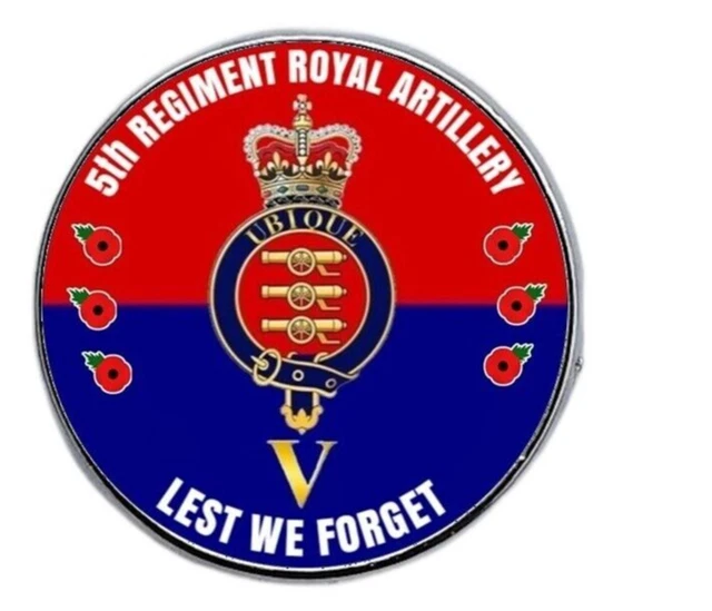 5TH REGIMENT ROYAL Artillery Lest we Forget Army Domed Lapel Pin Badge ...