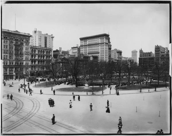 MANHATTAN NY VIEW of Union Square looking northwest from 14th - 1900 ...