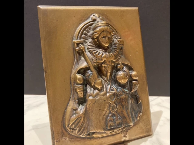 PRIMA GUERRA MONDIALE bronzo/ottone HMS Queen Elizabeth (1913) placca ...