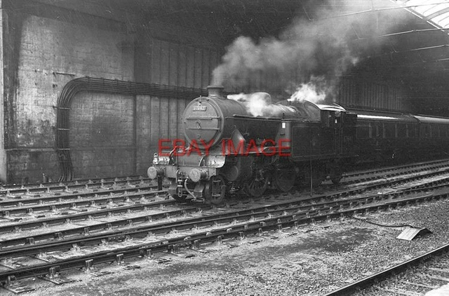 PHOTO LNER Class V1 Loco No 67642 At Newcastle Central Railway Station ...