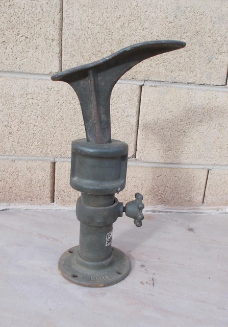 ANTIQUE CAST IRON SHOE COBBLER STAND & LAST (SHOE FORM) LANDIS CO 2 pcs ...