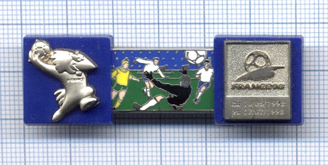 PIN'S ARTHUS BERTRAND VOLONTAIRE FRANCE 98 coupe du monde de football coq Footix EUR 10,90 ...