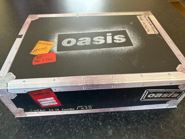 OASIS LIVE ‘25 - VIP Collectors Box - Edinburgh 9th August 2025 £90.01 ...