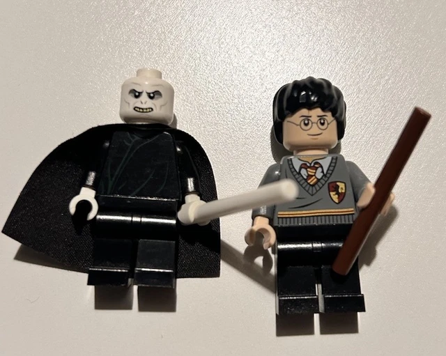 LEGO GENUINE HARRY Potter + Lord Voldemort mini figures vintage wands £ ...