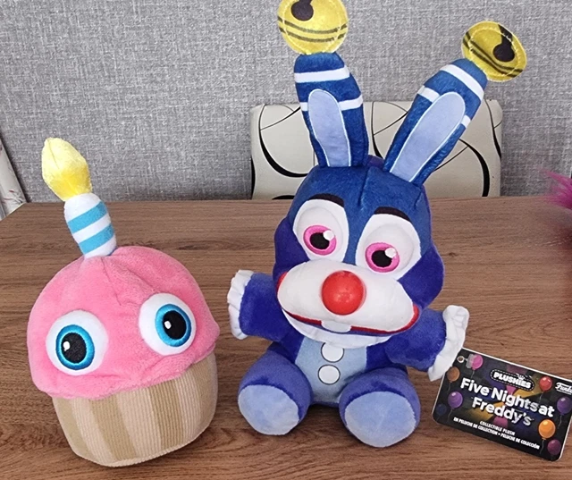 2016 FNAF CARL Cupcake 7" Plush Funko Five Nights at Freddys + Circus ...