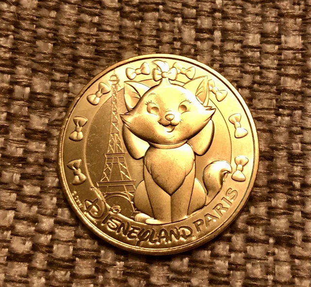 DISNEYLAND PARIS MARIE The Aristocats Collectors Metal Medallion Coin £ ...