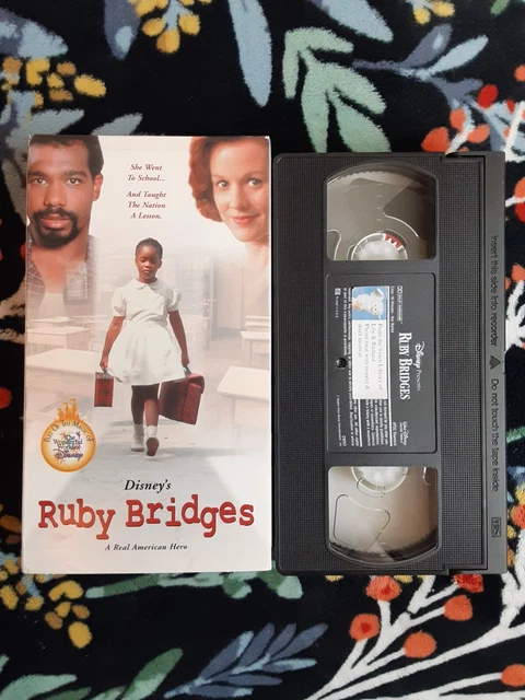 RUBY BRIDGES VHS/1998 Disney Tv Film/Chaz Monet/Lela Rochon/Michael ...