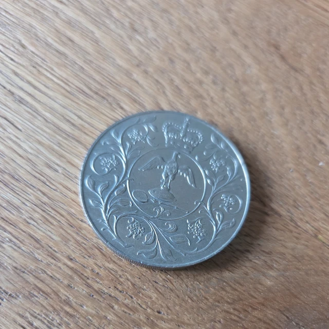 1977 QUEEN ELIZABETH II Silver Jubilee Commemorative Crown Coin DG.REG ...