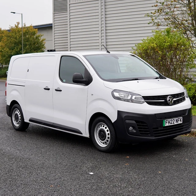 2022 VAUXHALL VIVARO-E 3100 75kwh Dynamic Panel Van Electric Auto L1H1 ...