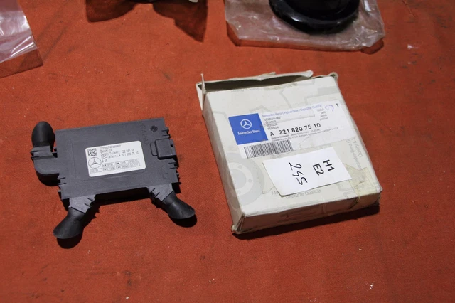 MERCEDES W221 S Klasse - Sensor Ultraschallsensor Innenraumschutz - NEU ...
