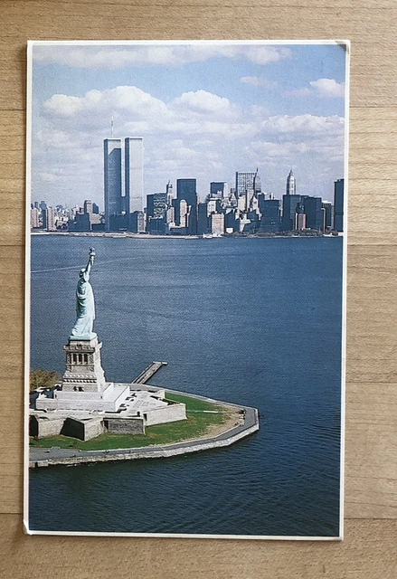 POSTCARD - AERIAL View, Statue of Liberty, Lower Manhattan New York £1. ...