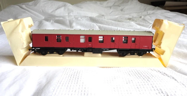 REPLICA RAILWAYS BR Unlined Crimson MK1 Brake Gangwayed (BG) Coach ...