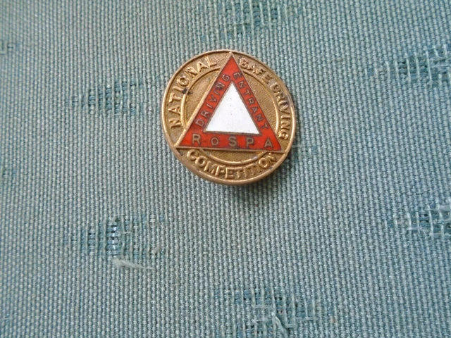 ROSPA SAFE DRIVING Award - Competition Entrant - Enamel Centre Badge ...