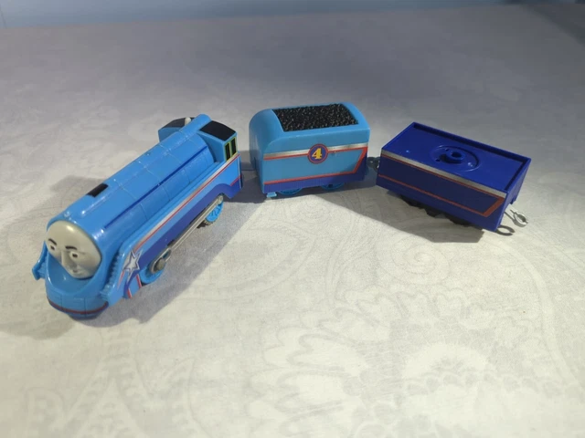 THOMAS AND FRIENDS Trackmaster Shooting Star Gordon With Tender And ...