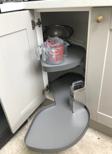 HOWDENS KITCHEN EXTENSION Corner Pull Out Carousel Storage Shelves right opening £120.00 ...