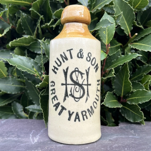 HUNT & SON Great Yarmouth Old Fashioned Stoneware Ginger Beer Bottle Vintage £26.69 - PicClick UK
